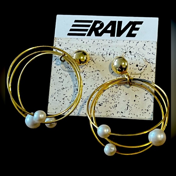rave | Jewelry | Vintage Rave 8s Gold Tone Post Multi Hoop Earring W ...